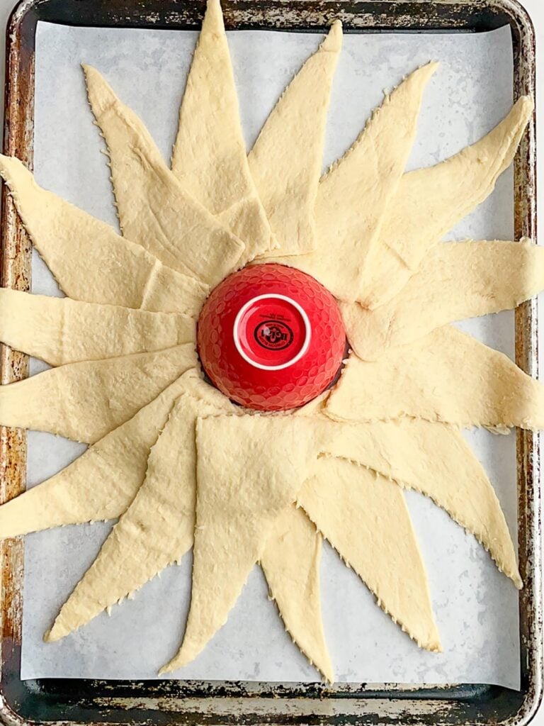 Easy Taco Ring Recipe (with Video) - Midwestern HomeLife