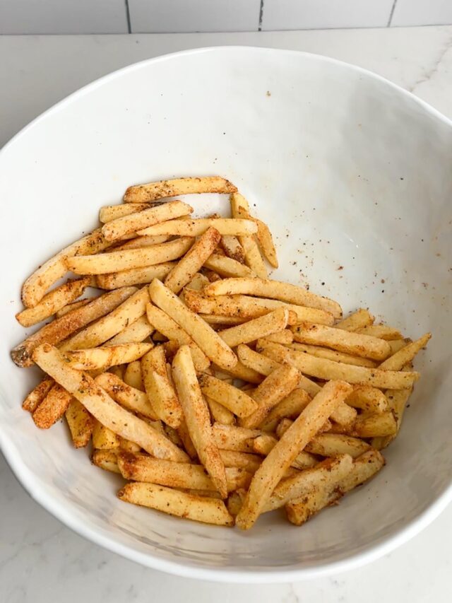 Air Fryer Frozen Seasoned Fries - Midwestern HomeLife