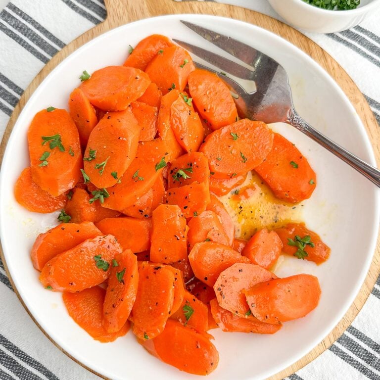 Easy Microwave Steamed Carrots: 2 Ways! - Midwestern HomeLife